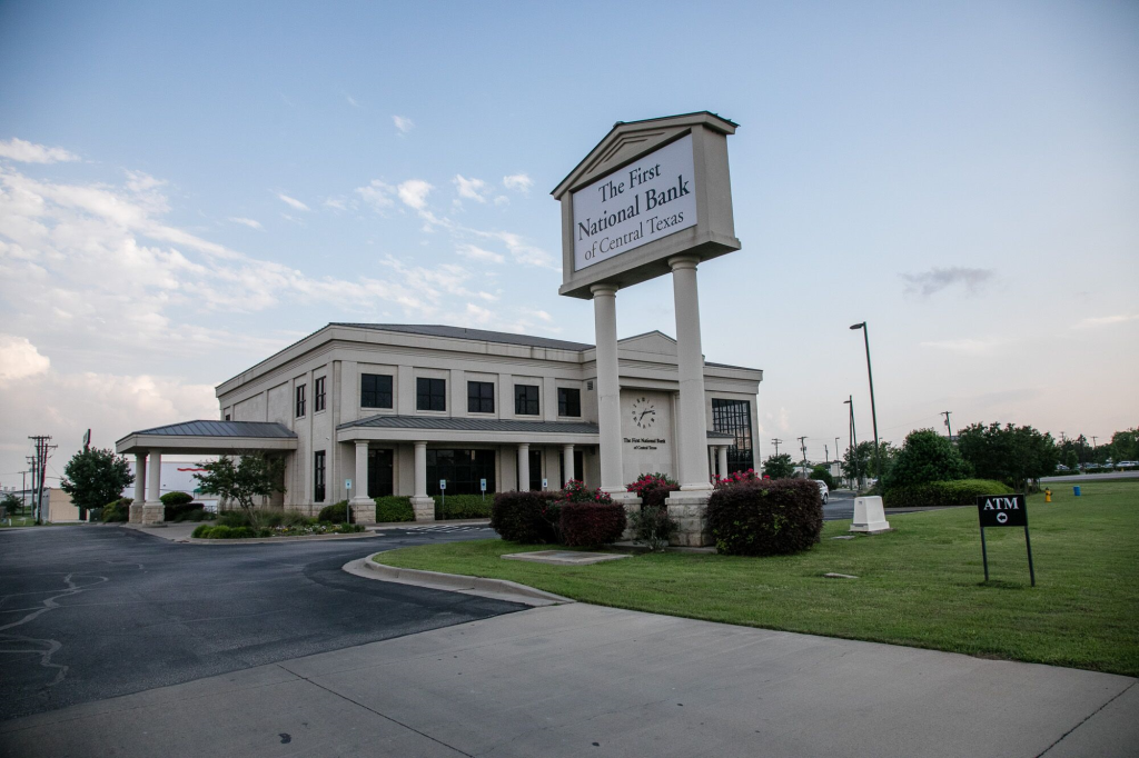 Careers - First National Bank of Central Texas